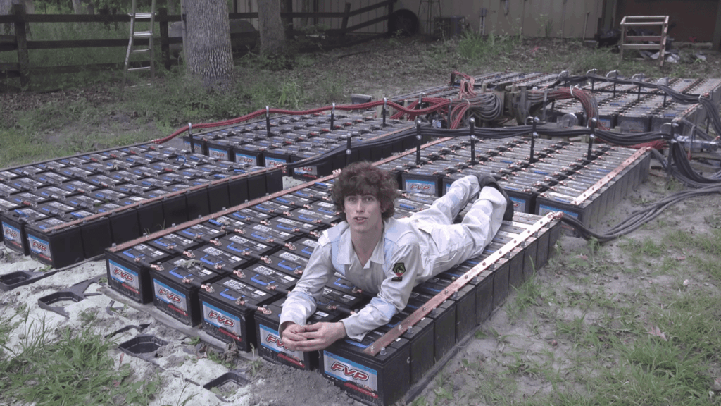 Man wires up 400 automotive batteries in ‘insane’ experiment to see ...